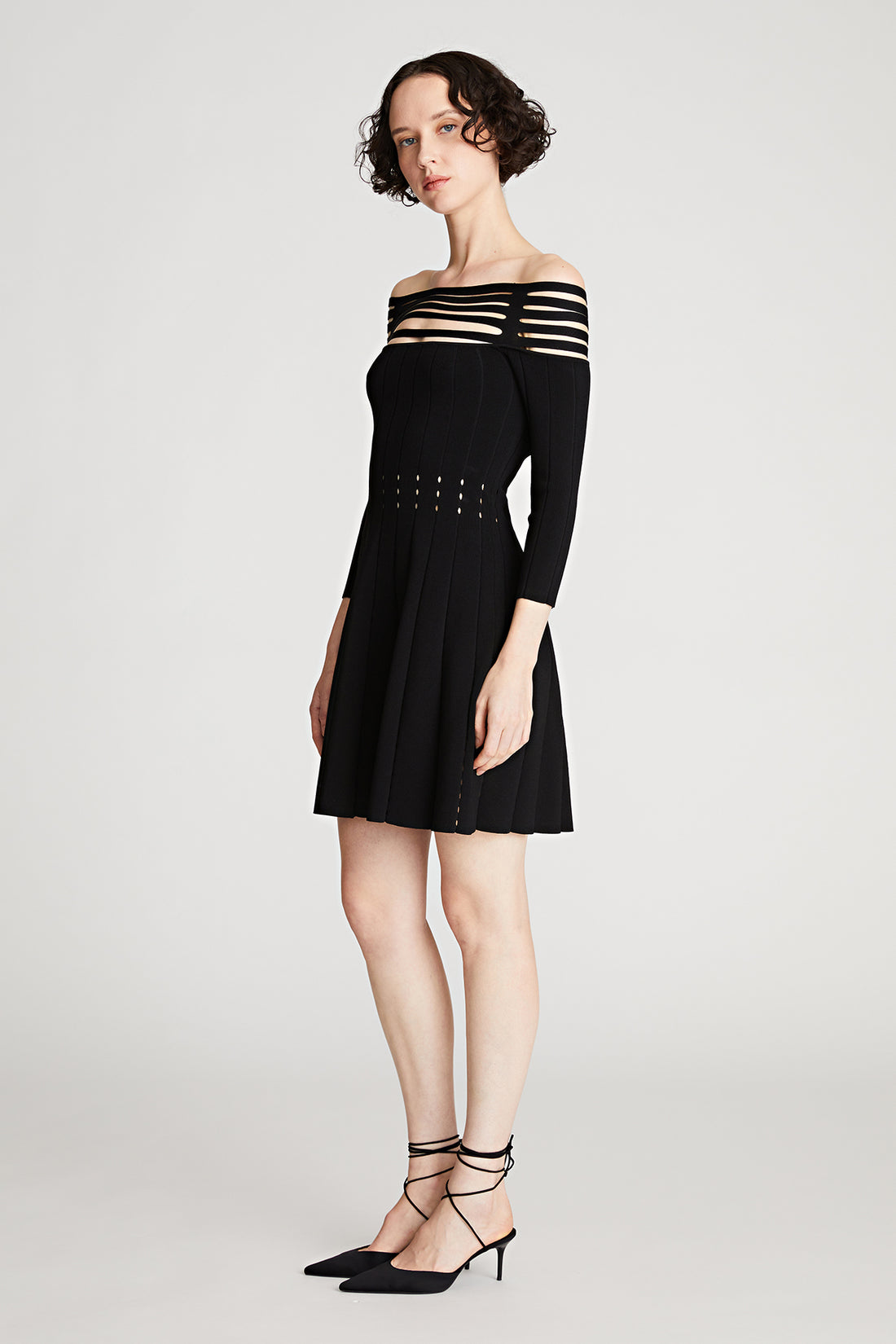 Heather Dress In Matte Viscose – Halston