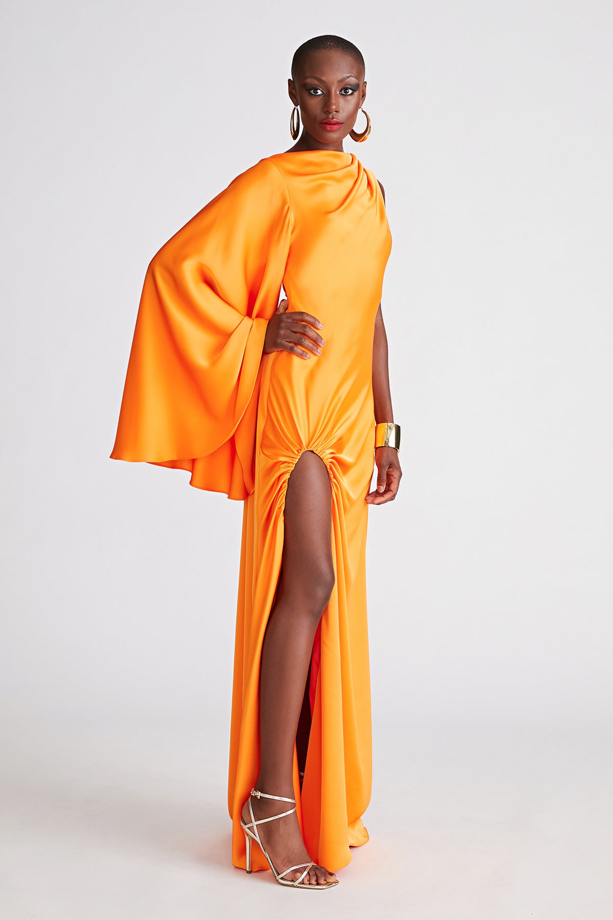 Keiana Gown In Satin – Halston