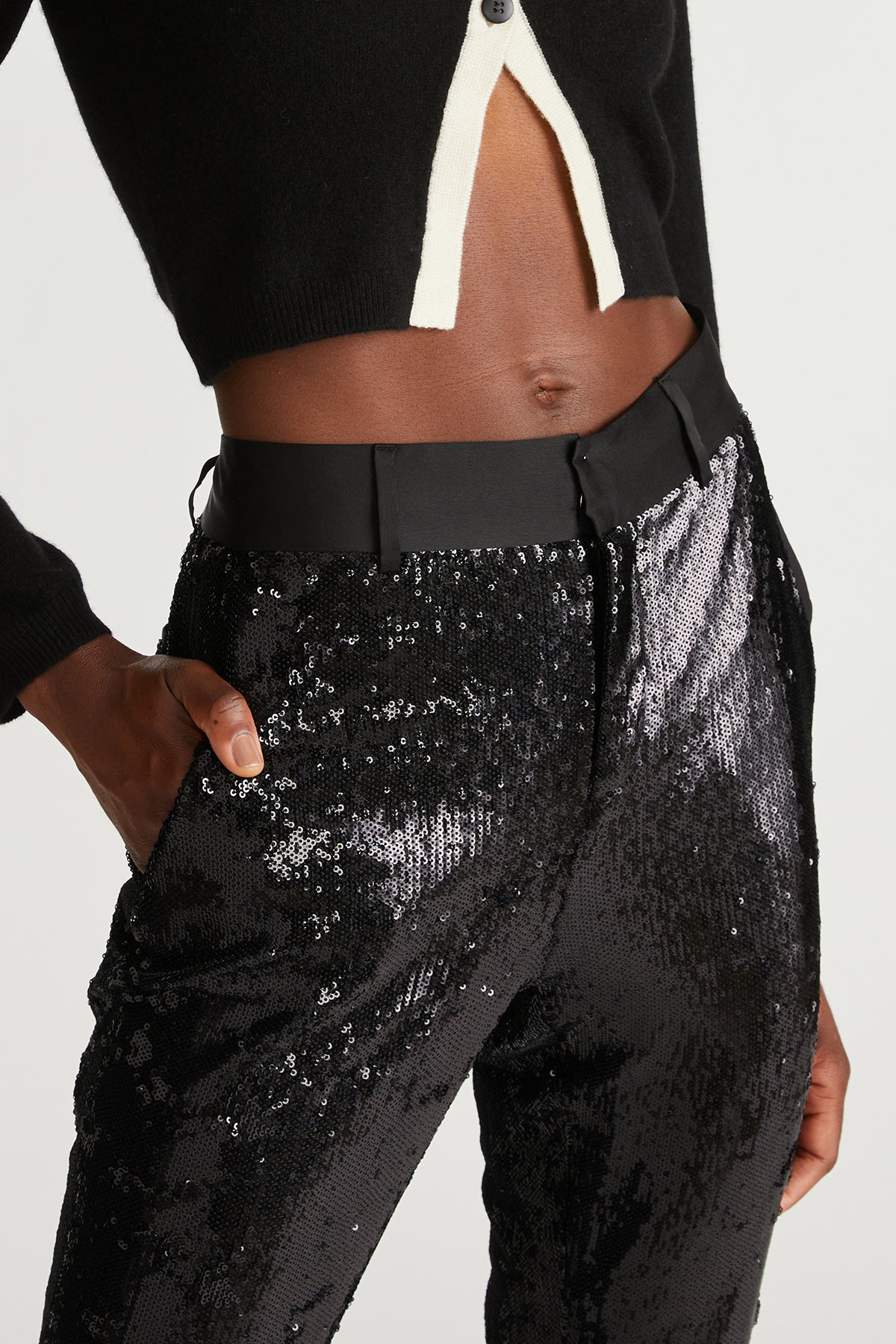 Davon Pant In Sequin – Halston