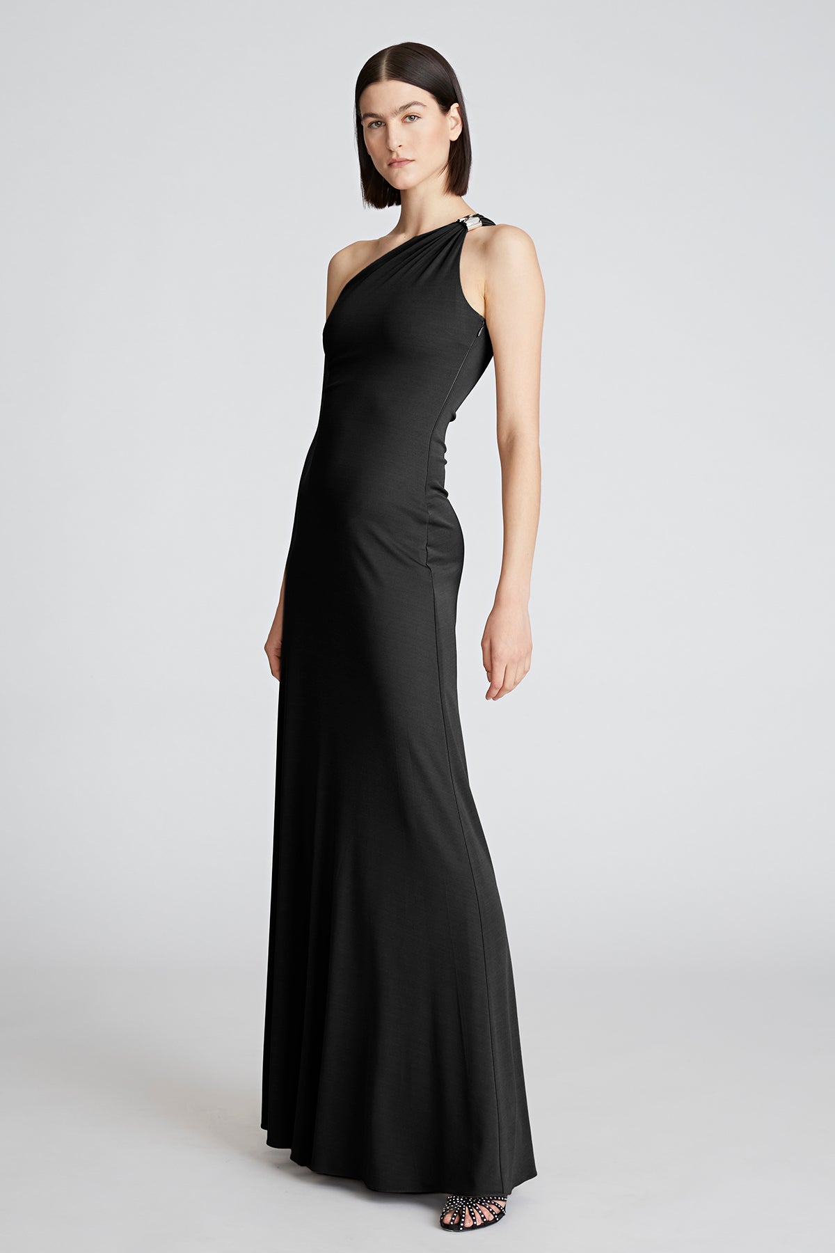 Alison Gown In Matte Jersey – Halston