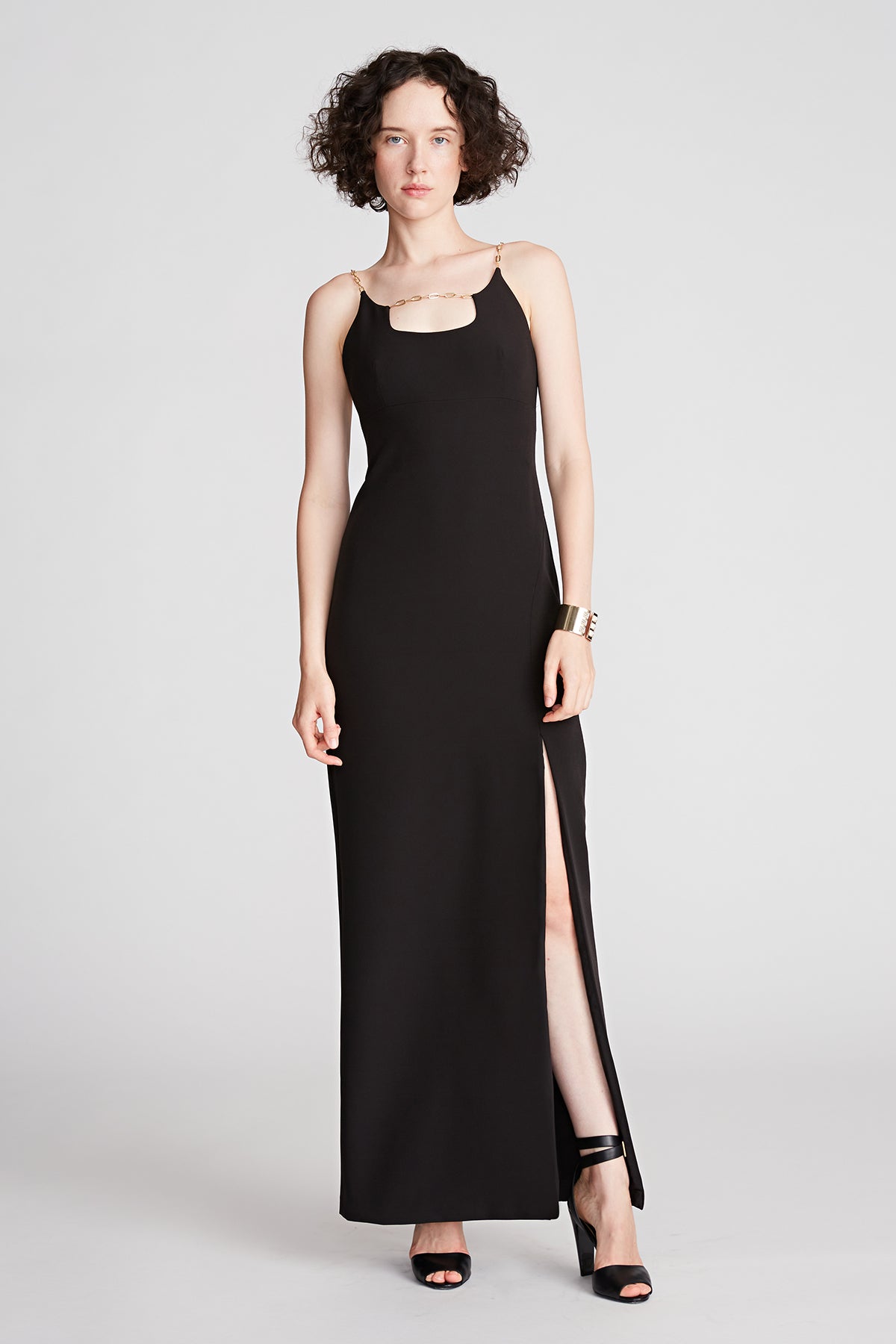 Alli Gown In Stretch Crepe – Halston