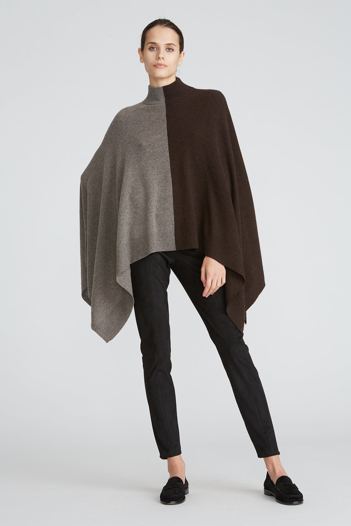 Halston - Vienna Poncho Sweater - Truffle/ Sable